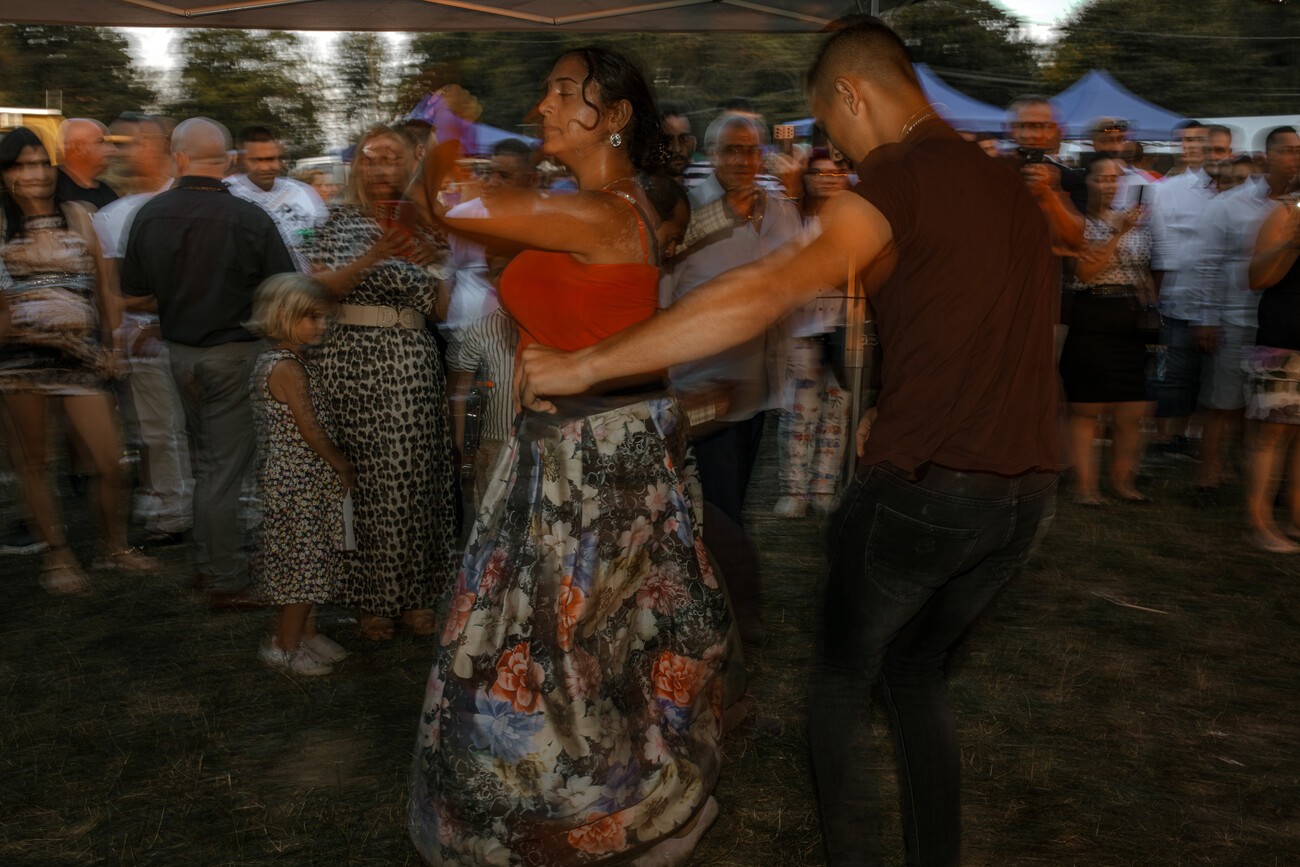 Romani Dance | Travellers Times