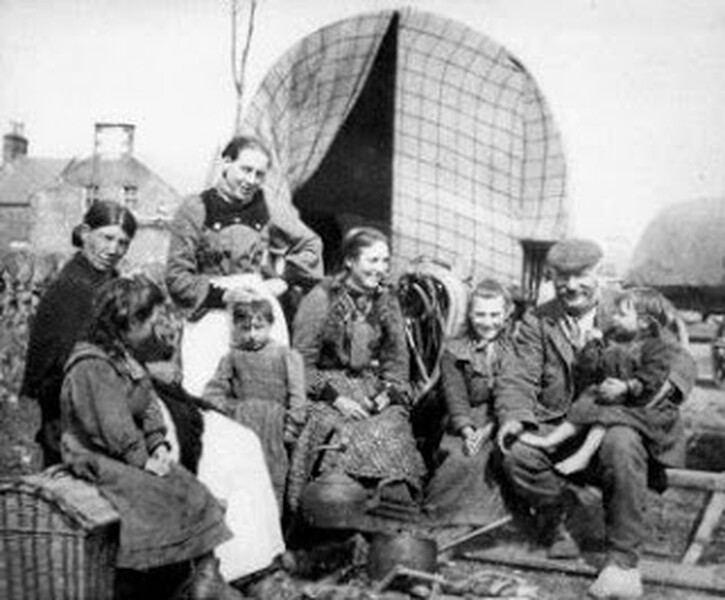 “tinkers and gipsies” – the historic tragedy of the attempted ...