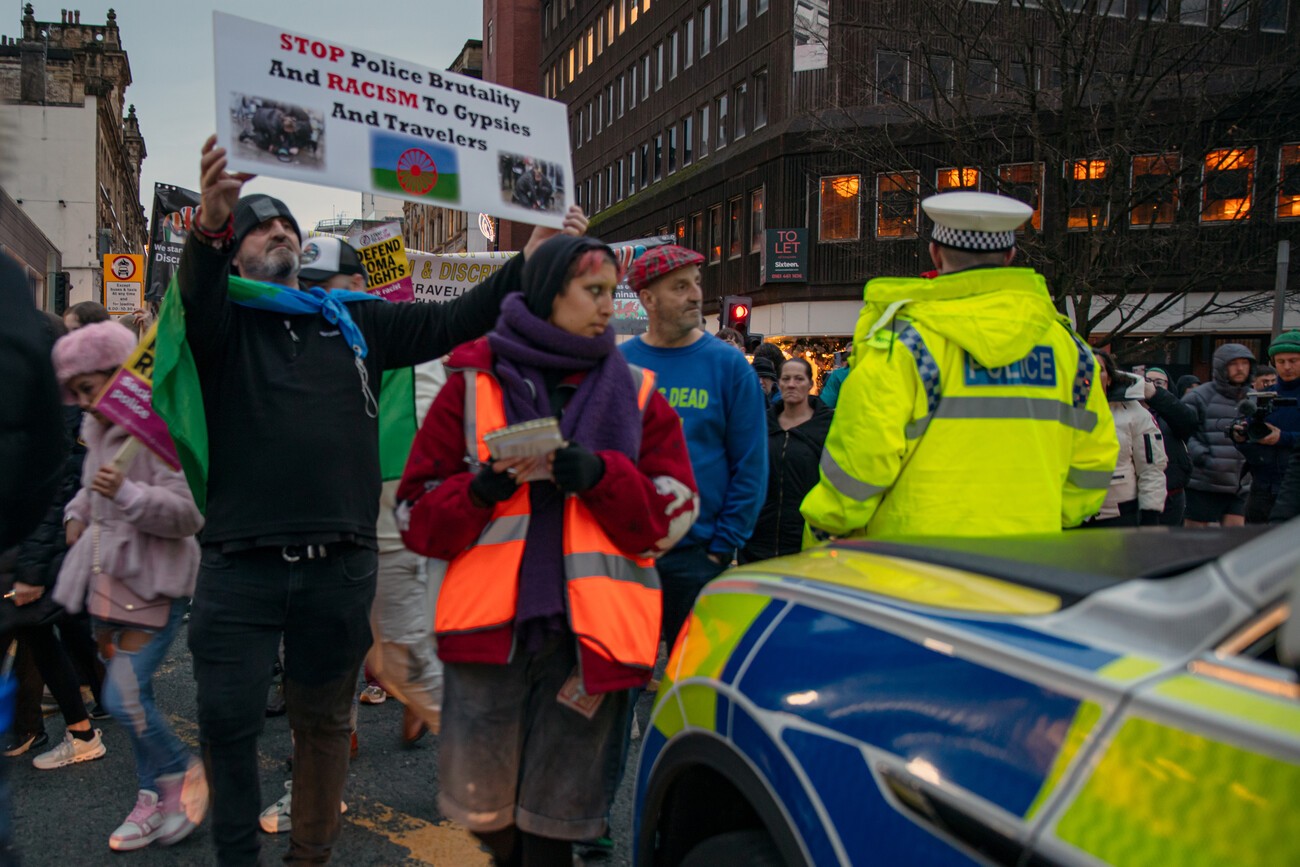 Manchester Traveller rights rally – ‘We want answers’ | Travellers Times