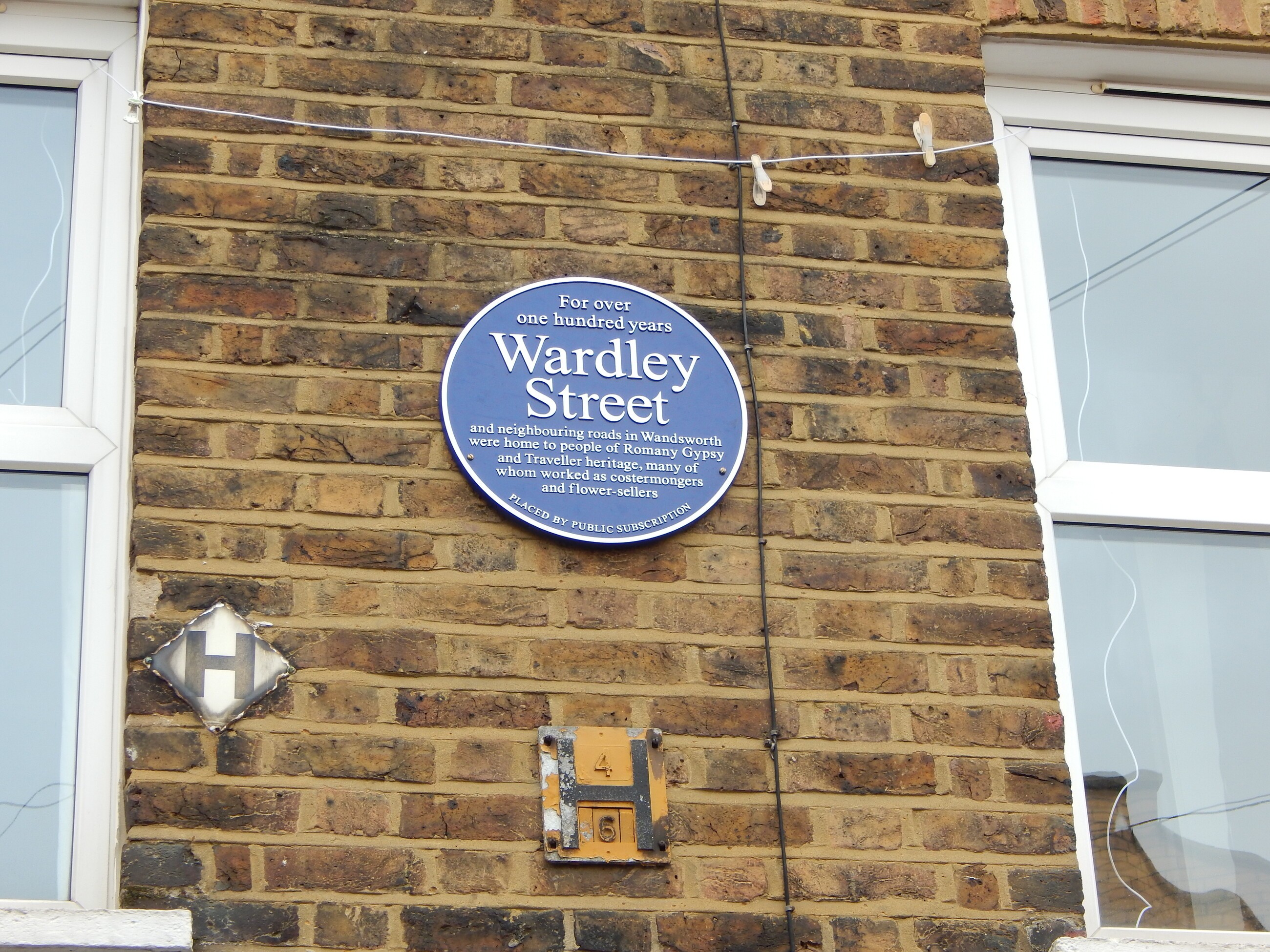 Romany Gypsy and Traveller heritage celebrated with blue plaque in ...