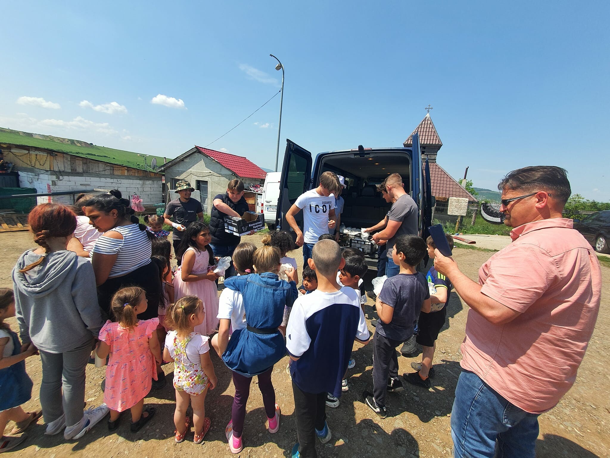 Modern-day missionaries journey to Romania to uplift Gypsy families ...