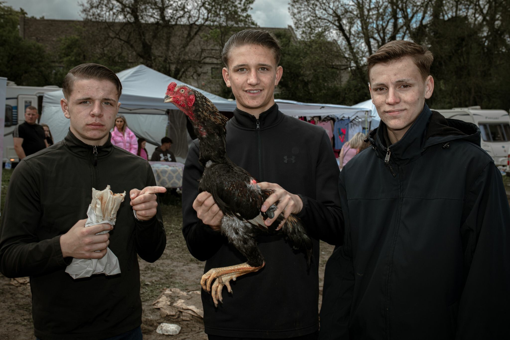A thumbs-up for Stow Fair 2023 - photos by Eszter Halasi | Travellers Times