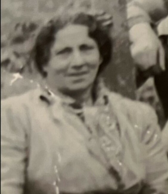 Romany Queen and Born by the Roadside - two poems by Dee Cooper ...