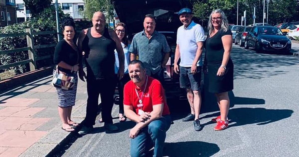 Worthing - Romany Gypsy family give support to local hospitals during ...