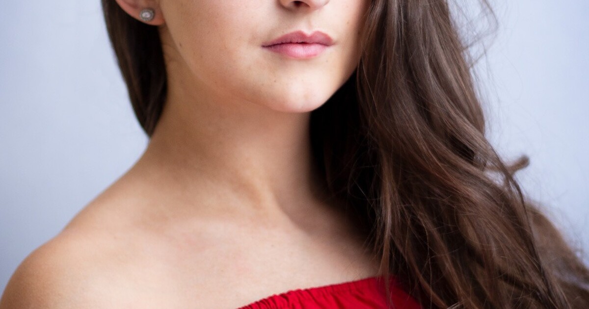 Meet the star of Crystal's Vardo Shannon Nolan | Travellers Times